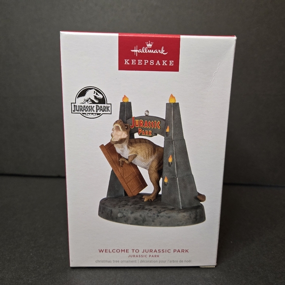 Hallmark | Accents | Hallmark 224 Welcome To Jurassic Park Trex Main ...